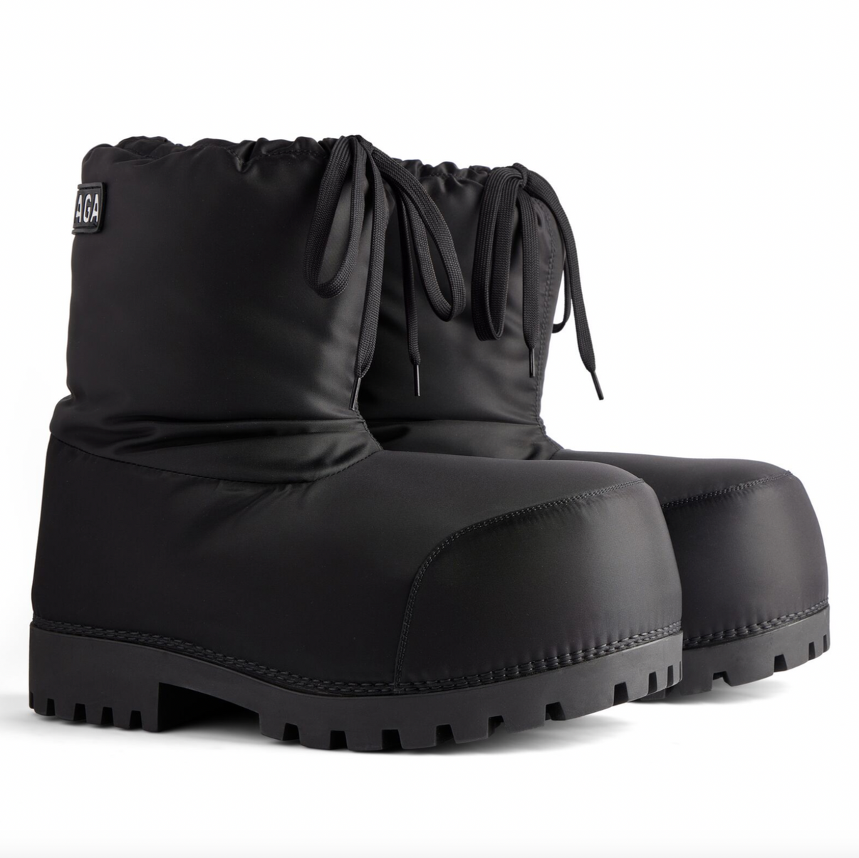 Balenciaga Alaska Boots in black | Skiwear – RADPRESENT
